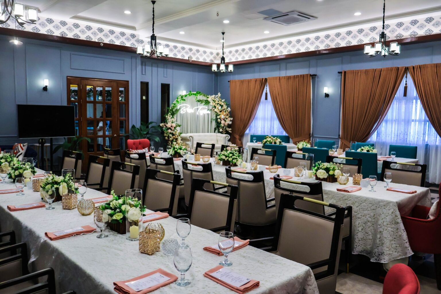 Primus Hotel & Resort -Naga City